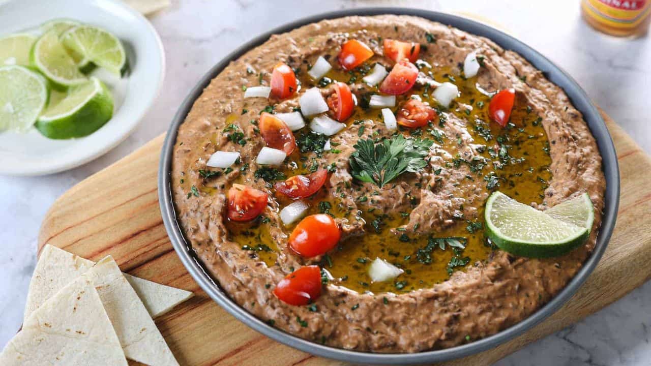 21 creative hummus flavors you can make at home for less - Foodventures ...