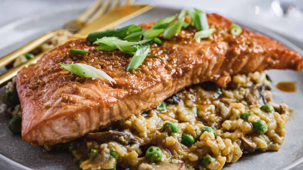 13 salmon dishes that fit beautifully into winter meal plans - Foodventures Abroad
